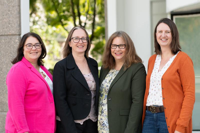 idw-Publikumspreis für Beitrag über Erdmännchen-Forschung - Beliebteste ...